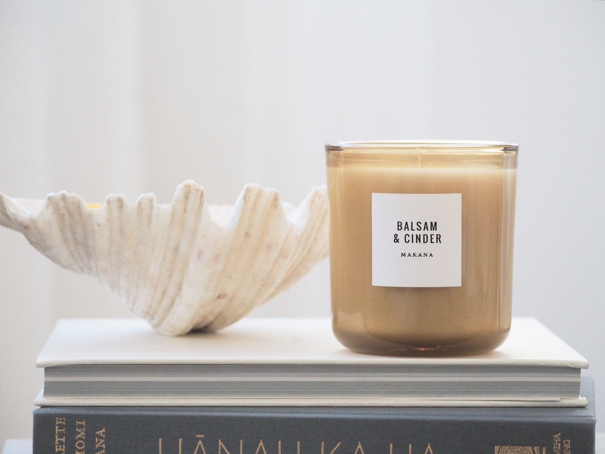 Balsam & Cinder 9 oz Candle - Amber Collection– Makana